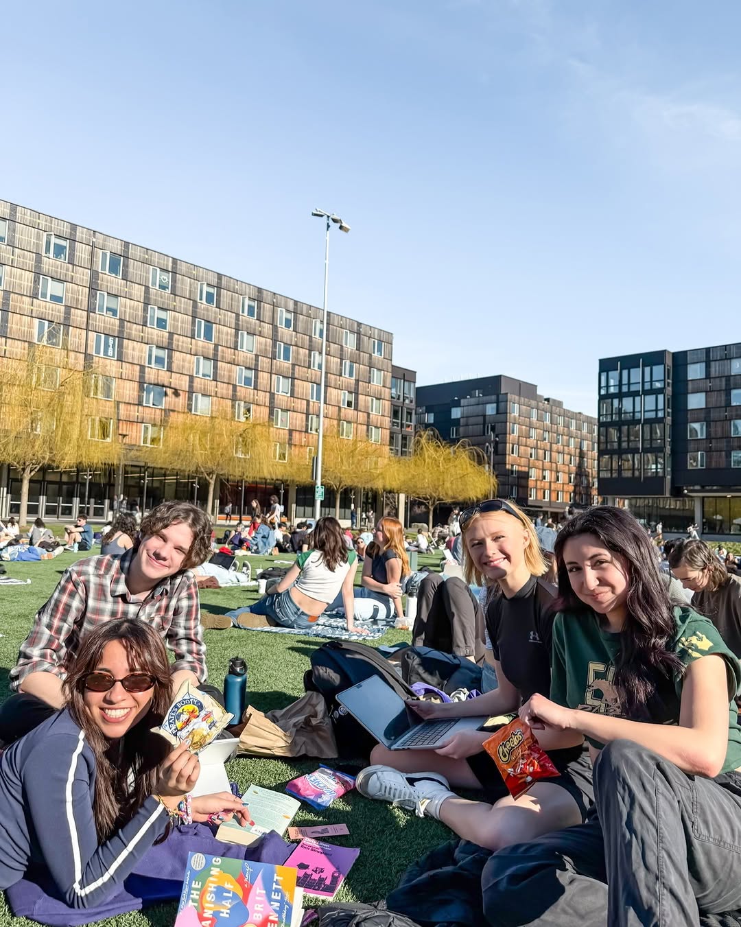 HERE Seattle | University District Seattle Student Apartments near UW